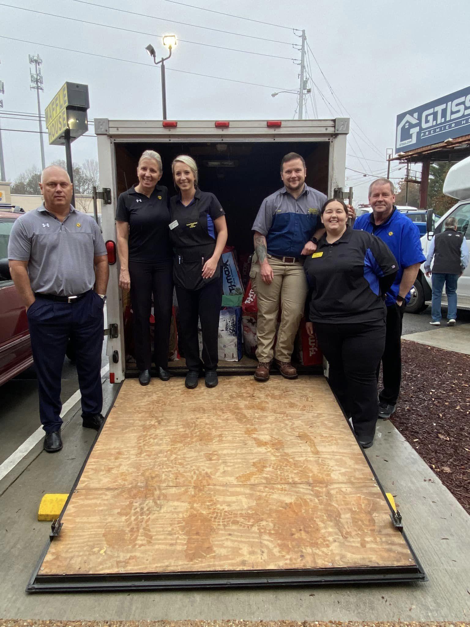 Choo Choo Waffles Spreads Christmas Cheer with Senior Donation